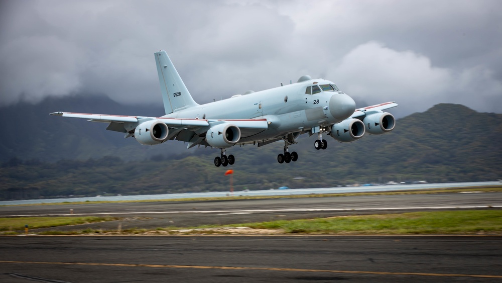 DVIDS - Images - RIMPAC 2022: Operational Airlift Support [Image 2 of 8]