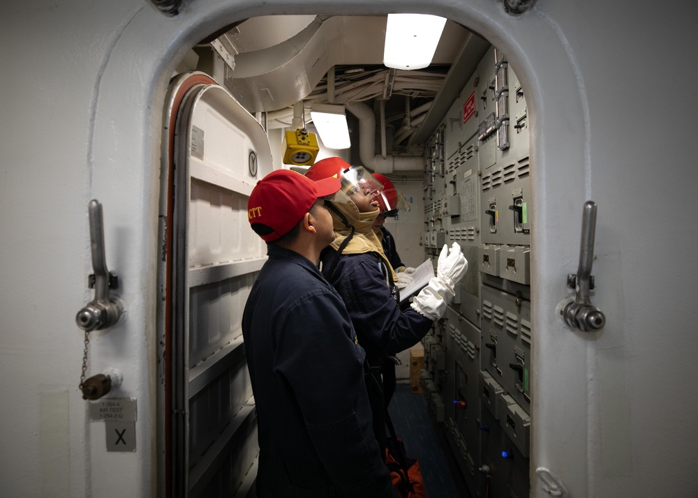 DVIDS - Images - General Quarters [Image 2 of 6]