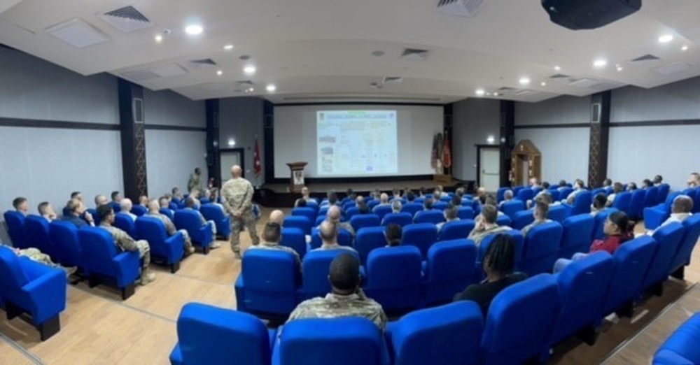 DVIDS - News - 1st TSC, ARCENT strengthen partnership and cooperation ...