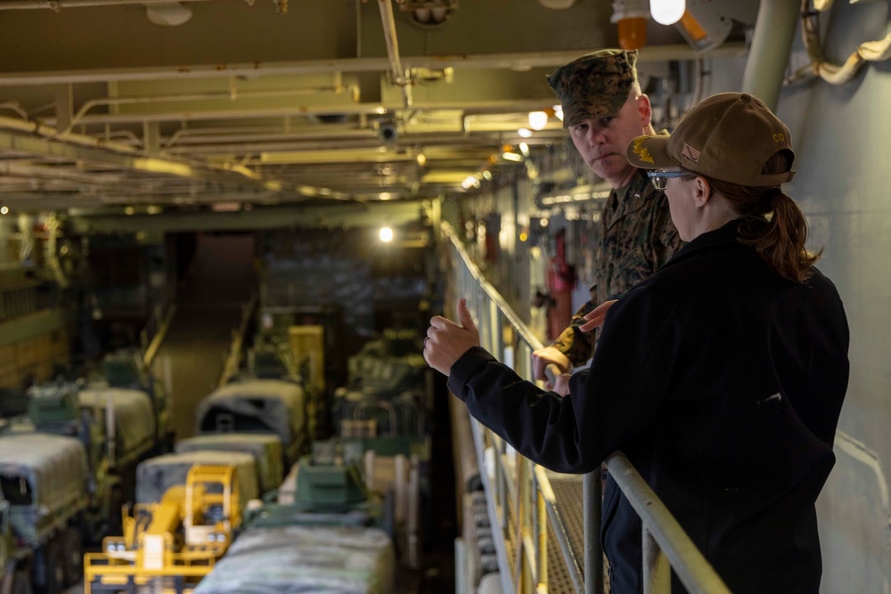 DVIDS - Images - Brig. Gen. Andrew Priddy Visits The Gunston Hall ...