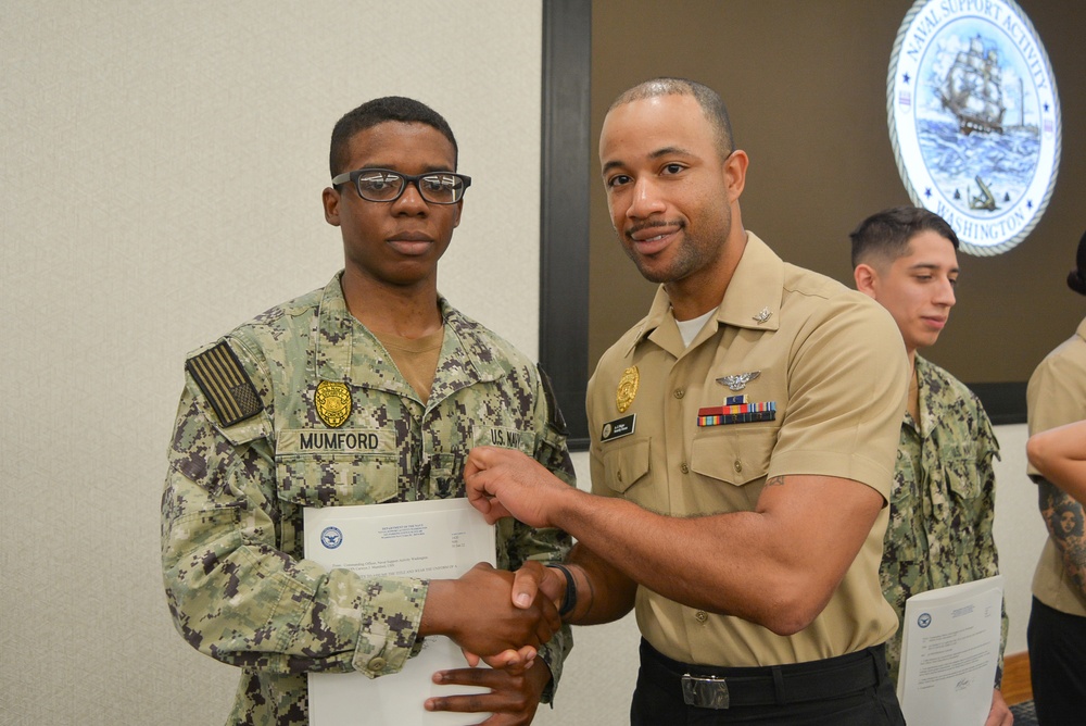 DVIDS - Images - NSAW Quarterly Awards Ceremony, July 2022 [Image 13 of 22]