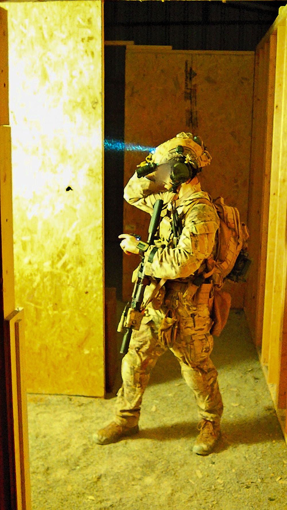 DVIDS - Images - MARSOC EOD conducts pre-deployment primer [Image 24 of 34]