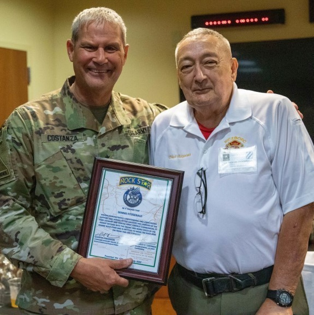 DVIDS - Images - Maj. Gen. Charles Costanza awards Marne Rockstars