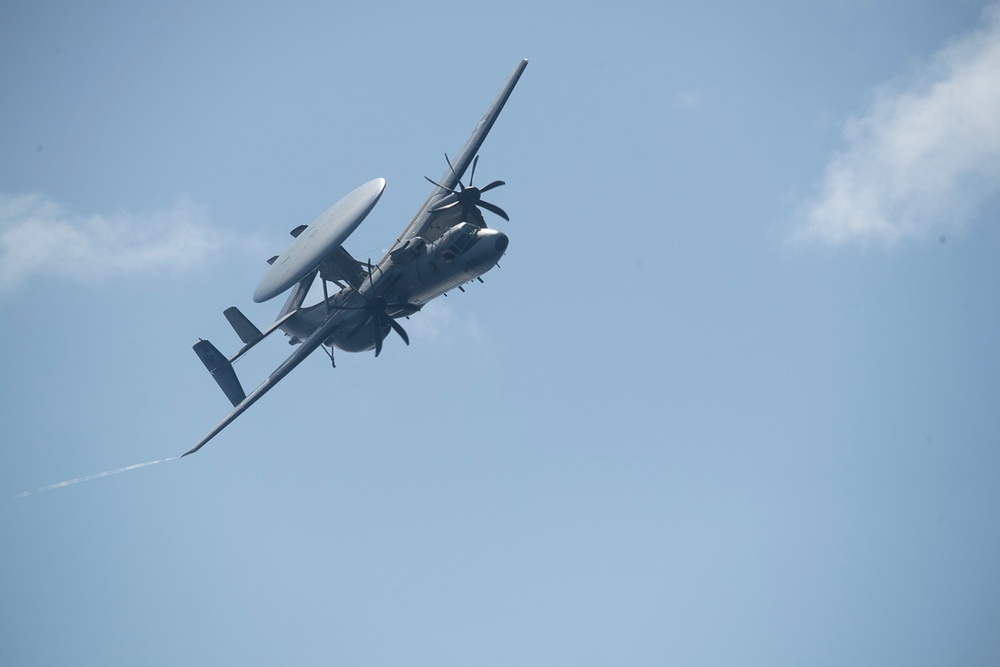 DVIDS - Images - RIMPAC 2022 Fly By [Image 2 of 3]