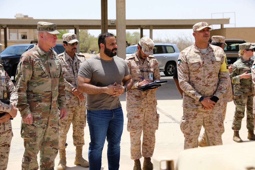 DVIDS - Images - Senior Division NCOs visit with the 6th Mechanized ...