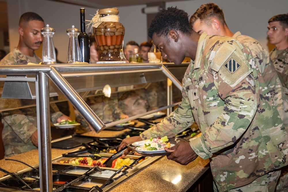 DVIDS - Images - Best Squad Competitors enjoy a Hearty Meal [Image 1 of 4]