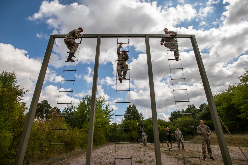DVIDS - Images - 2022 CIOR Reserve Military Competition [Image 2 of 9]