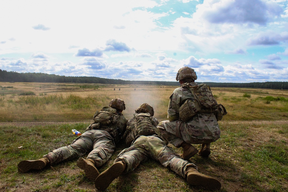 DVIDS - Images - 1-68 AR Conducts M240B Qualification [Image 4 of 7]
