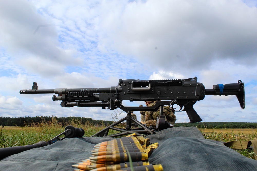 DVIDS - Images - 1-68 AR Conducts M240B Qualification [Image 5 of 7]