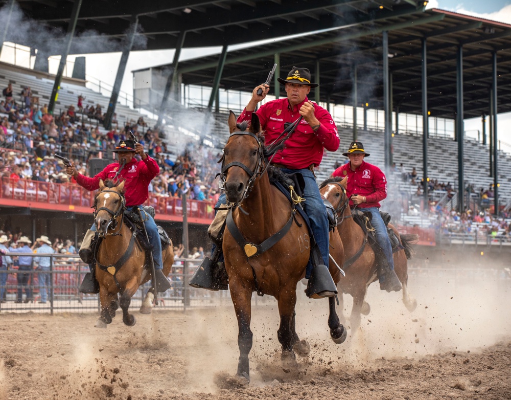 DVIDS - Images - Cheyenne Frontier Days 1ID Cavalry Charge [Image 1 of 2]