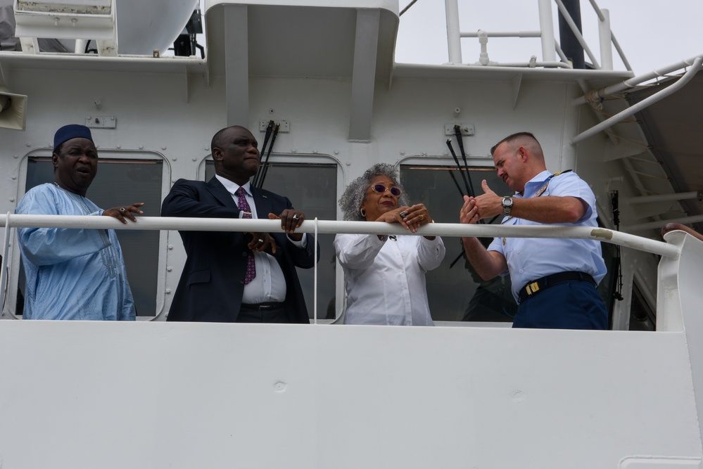 DVIDS - Images - U.S. Coast Guard Cutter Mohawk - AFRICOM Patrol [Image ...