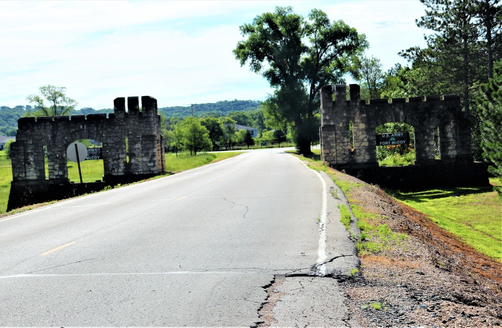 DVIDS - Images - Old Stone Gates on Fort McCoy's South Post [Image 3 of 5]
