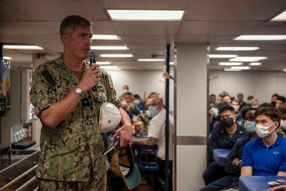 DVIDS - Images - ESG 7 Visits USS Blue Ridge [Image 9 of 11]