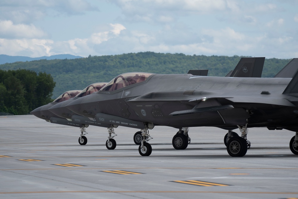 DVIDS - Images - 33rd FW in Vermont [Image 6 of 9]
