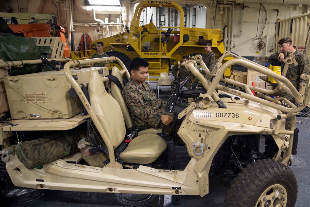 DVIDS - Images - Marines secure UTVs onboard Tripoli [Image 5 of 6]