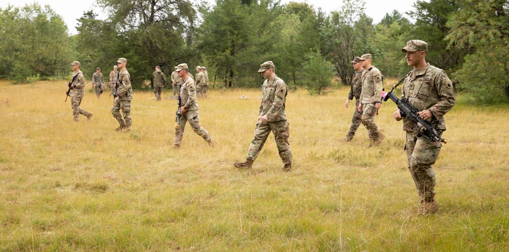 DVIDS - Images - Combat Logistics Regiment 45 Teach a Search and Recovery Exercise to the 1st ...