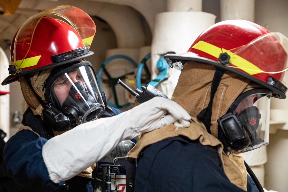 DVIDS - Images - USS Arlington damage control proficiency training ...