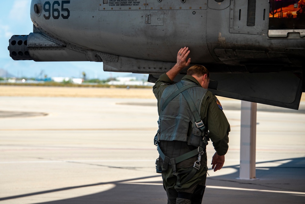 DVIDS - Images - Fini-Flight [Image 10 of 10]