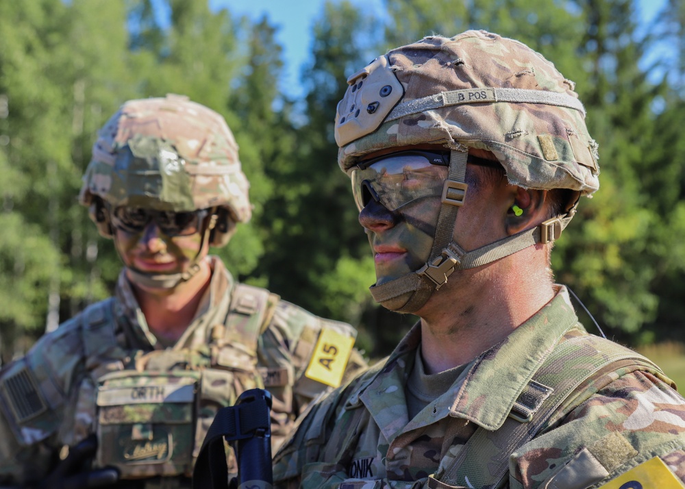 DVIDS - Images - USAREUR-AF Best Squad 2022 Weapons Lane Event [Image 4 ...