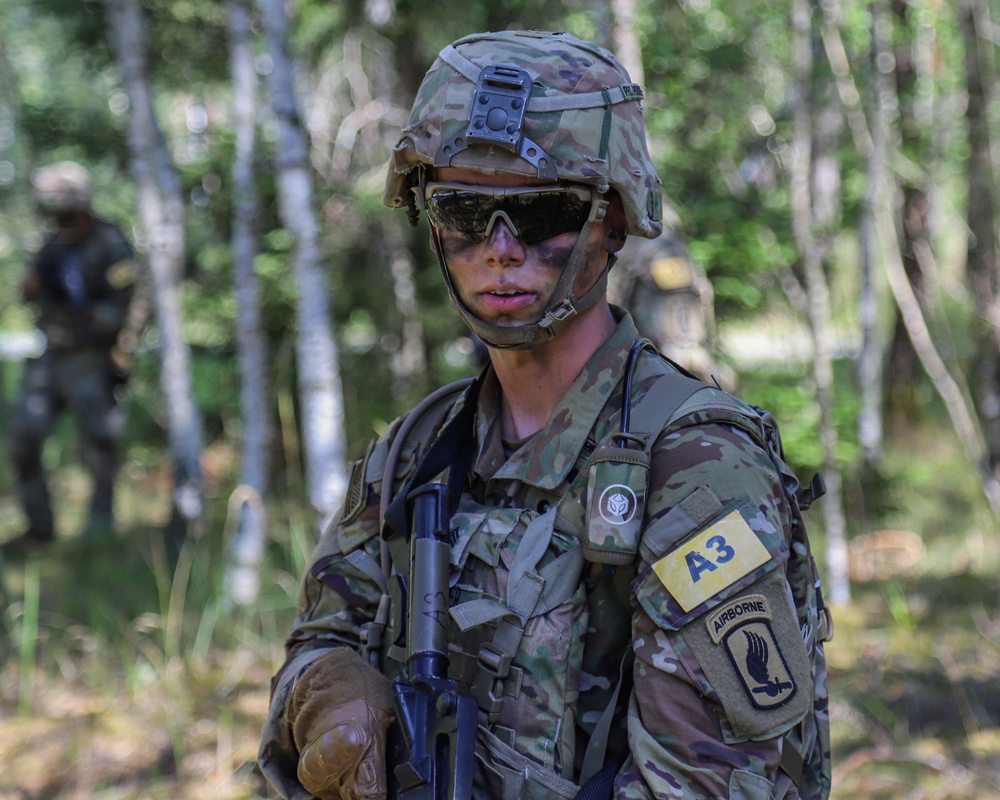 DVIDS - Images - USAREUR-AF Best Squad 2022 Weapons Lane Event [Image 6 of 8]