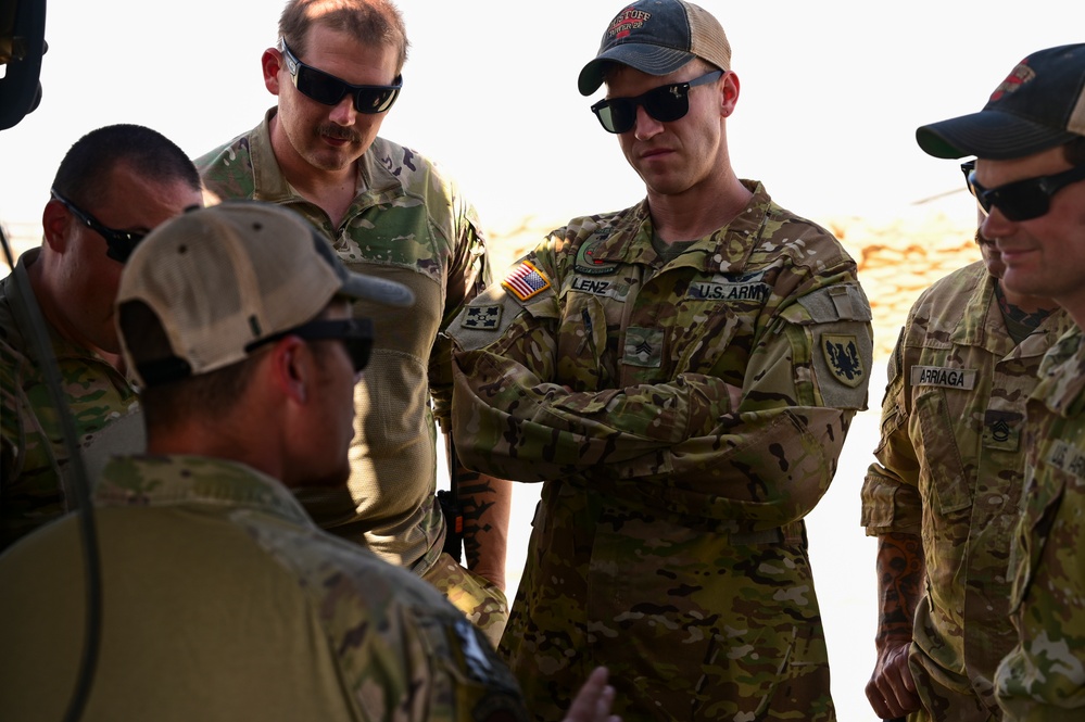 DVIDS - Images - Joint Service Hoist Training [Image 1 of 24]