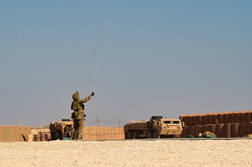 DVIDS - Images - Joint Service Hoist Training [Image 19 of 24]