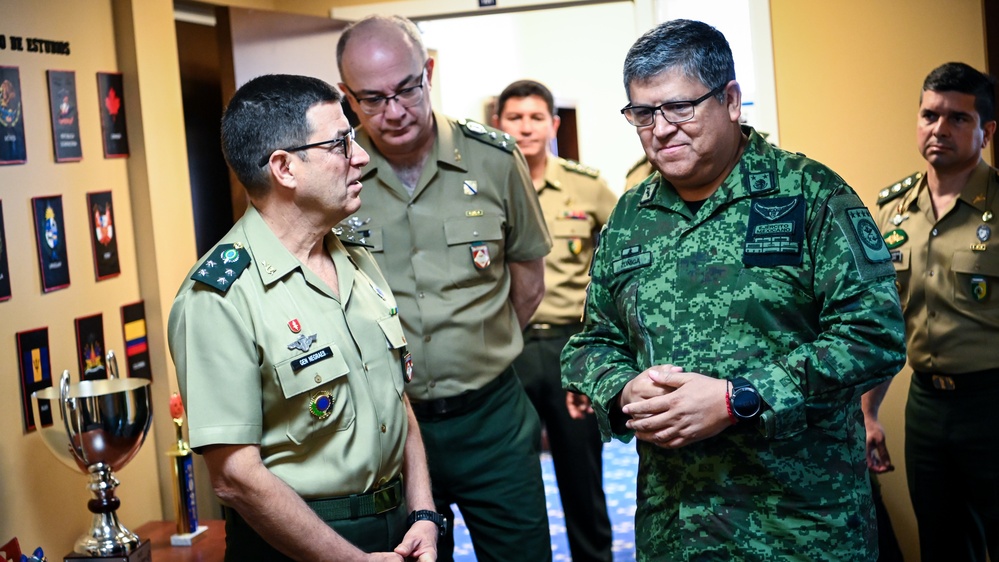 DVIDS - Images - Brazilian General Sergio Negraes Visit the IADC [Image ...
