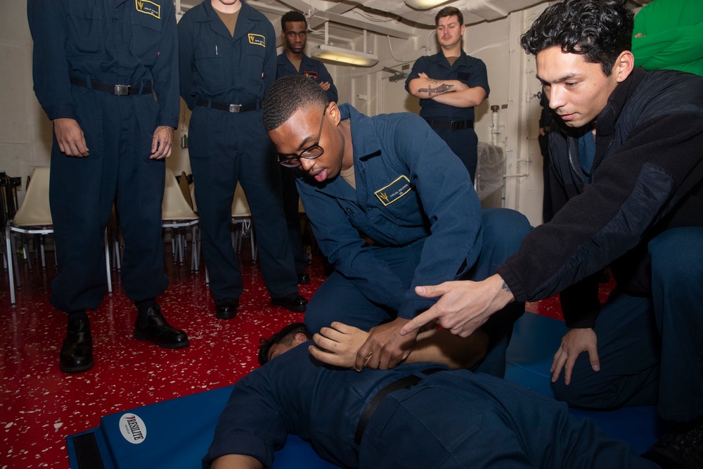DVIDS - Images - USS Tripoli Security Reaction Force Class [Image 4 of 4]