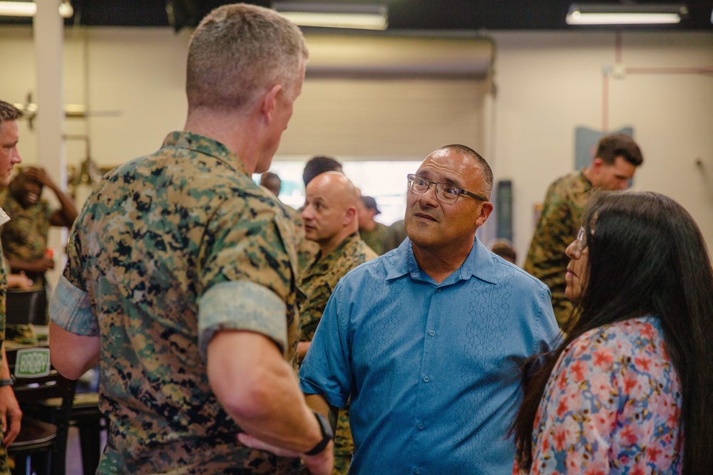 DVIDS - Images - Civilian, Marine receives MCICOM awards on MCAS Camp ...