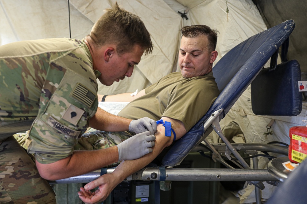 DVIDS - Images - 64 BSB medics conduct walking blood bank training ...