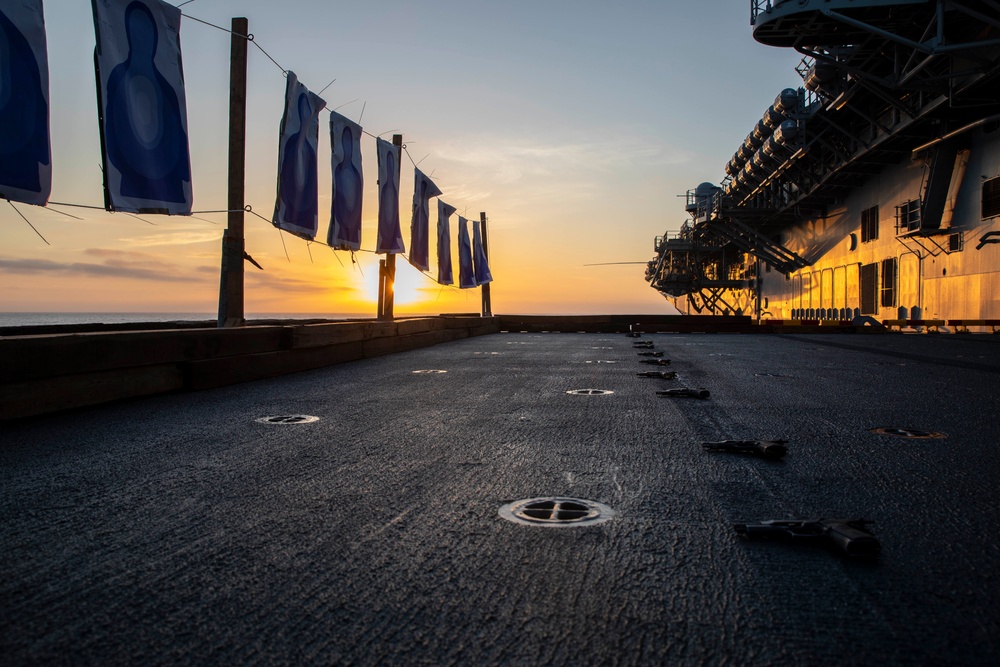DVIDS - Images - Makin Island Live-Fire Exercise [Image 1 of 8]