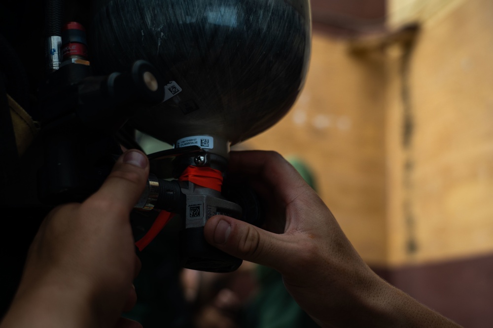 DVIDS - Images - Toxic Bayou | CBRN Marines conduct counter WMD ...