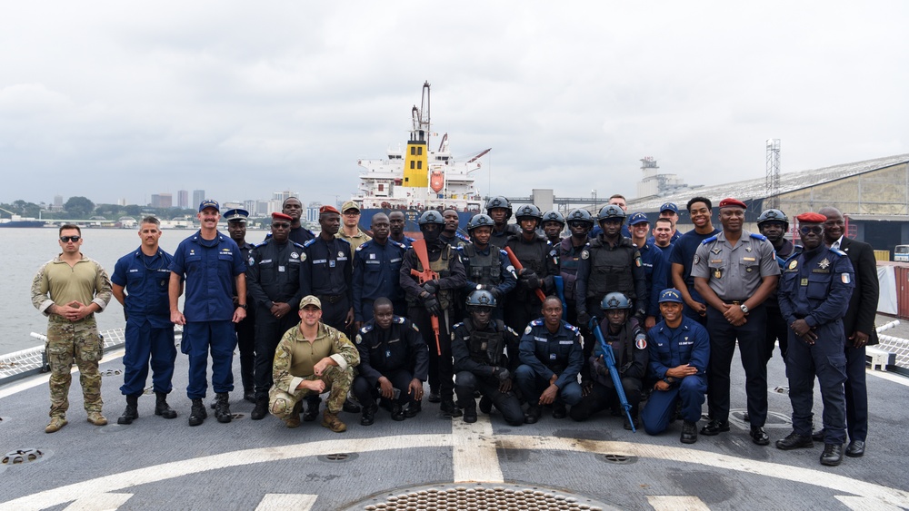 DVIDS - Images - U.S. Coast Guard Cutter Mohawk - AFRICOM Patrol [Image ...