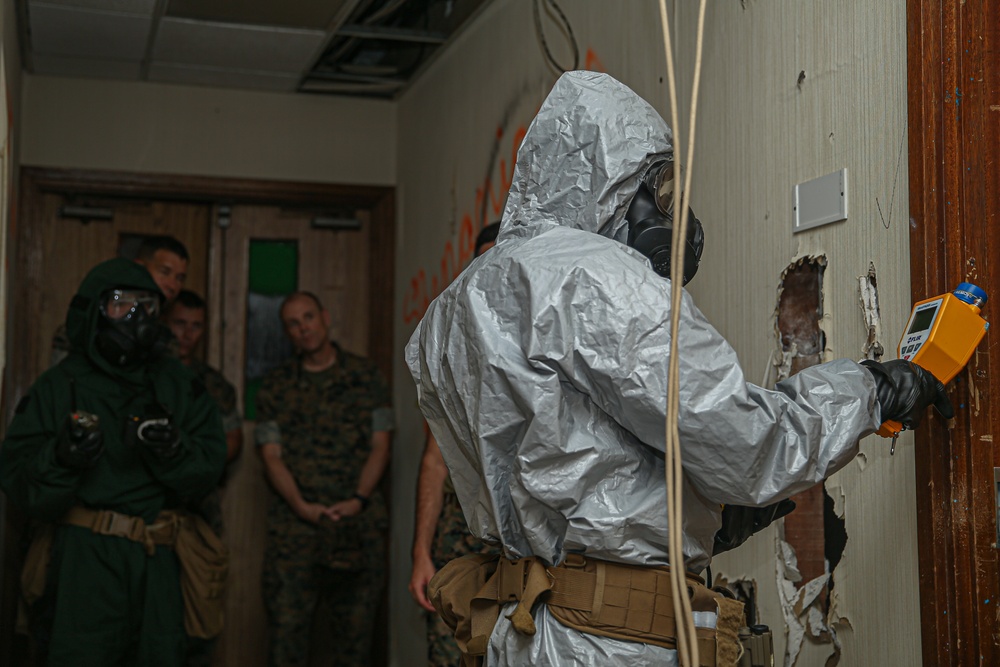 DVIDS - Images - Toxic Bayou | 3rd MLG CBRN Marines conduct counter WMD ...