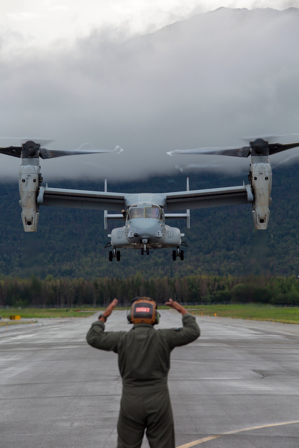 DVIDS - Images - Marine Ospreys Straddle the Arctic and the Indo ...