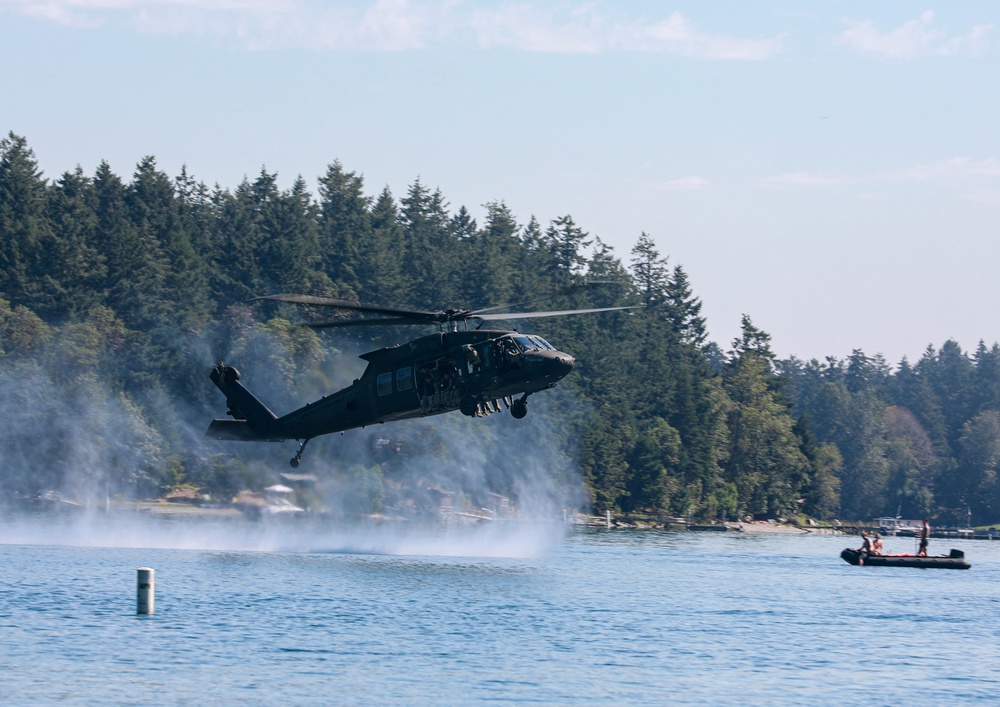 DVIDS - Images - Warkhawks support 2-75th Ranger Helocast [Image 6 of 9]