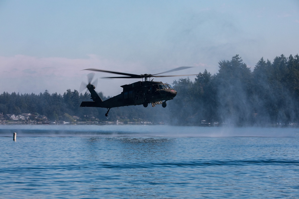 DVIDS - Images - Warkhawks support 2-75th Ranger Helocast [Image 9 of 9]