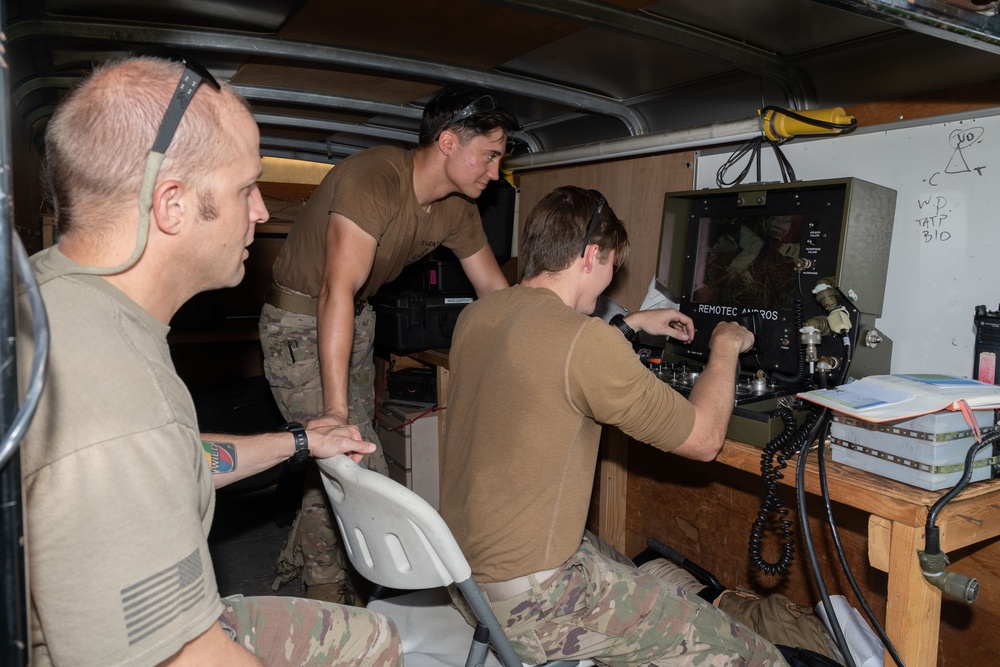 DVIDS - Images - Wolf Pack EOD, Defenders train for real world ...