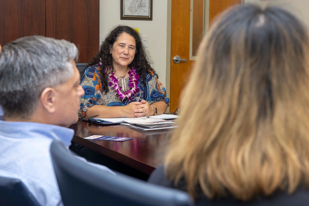 DVIDS - Images - U.S. SBA Administrator, Congressman Ed Case Meet With ...
