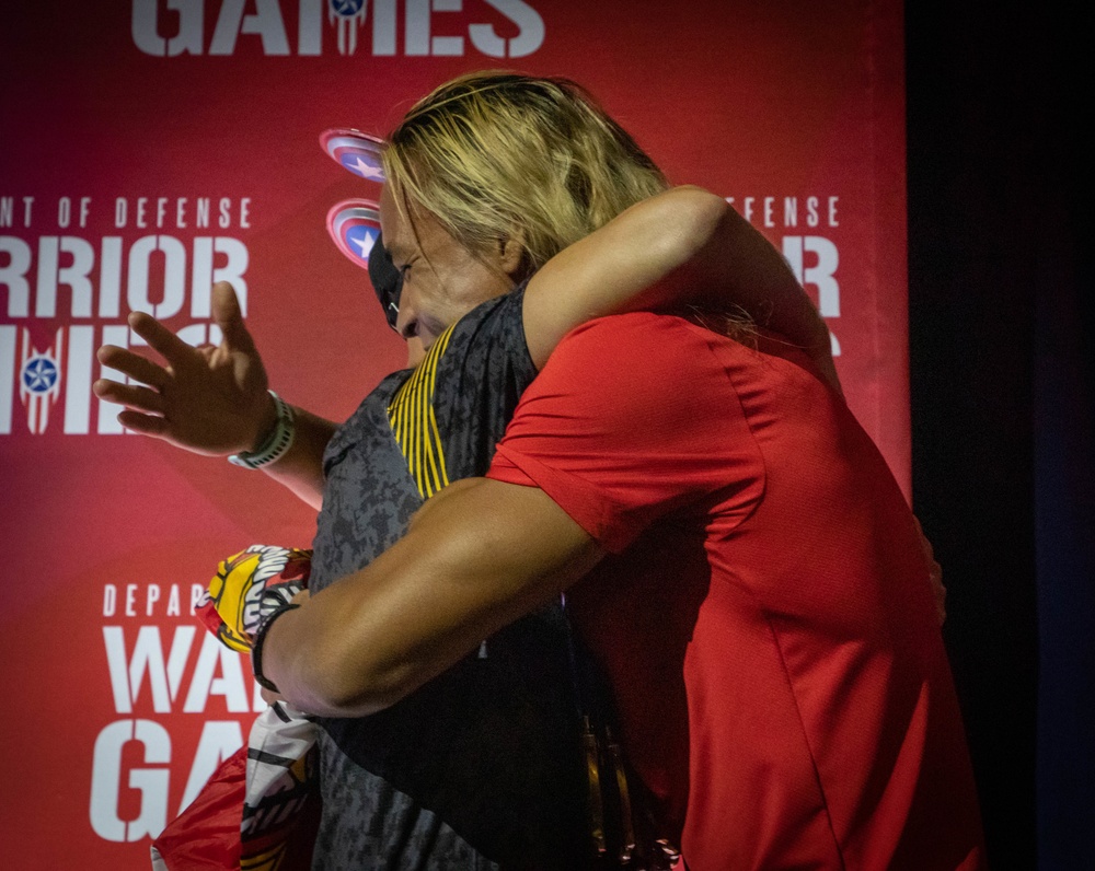 DVIDS - Images - 2022 DOD Warrior Games Team Marine Corps – Track Medal Ceremony [Image 6 of 8]