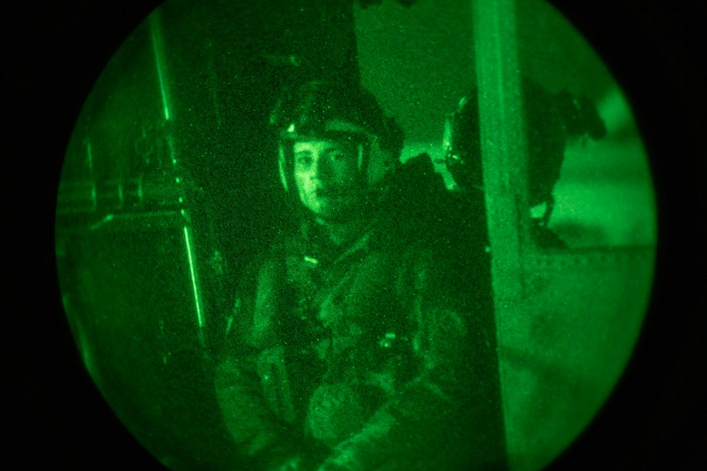 DVIDS - Images - Marines with Marine Light Attack Helicopter Squadron ...