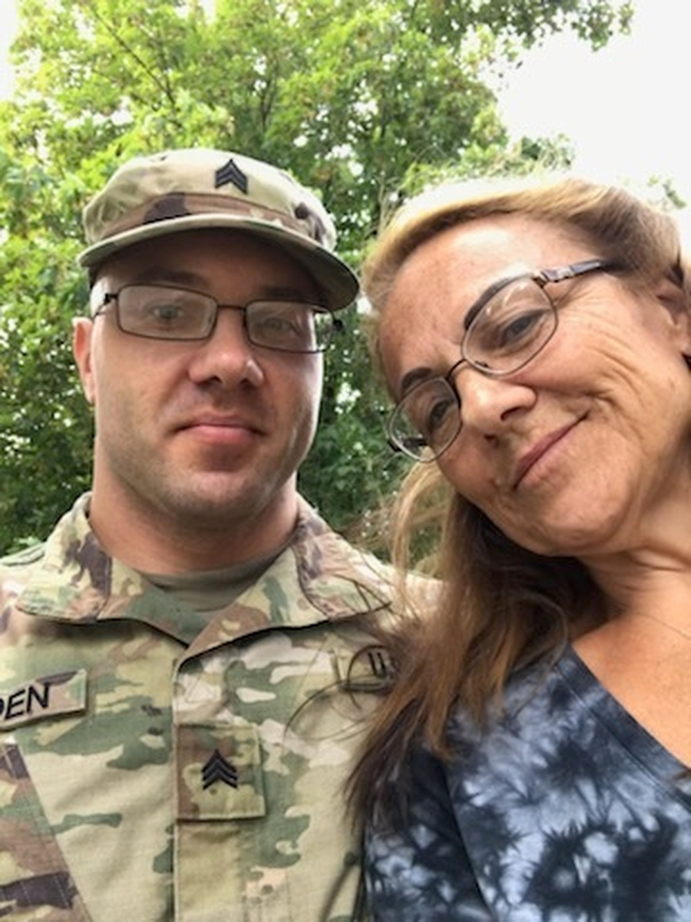 DVIDS - Images - Goedens Guitars [Image 2 of 5]