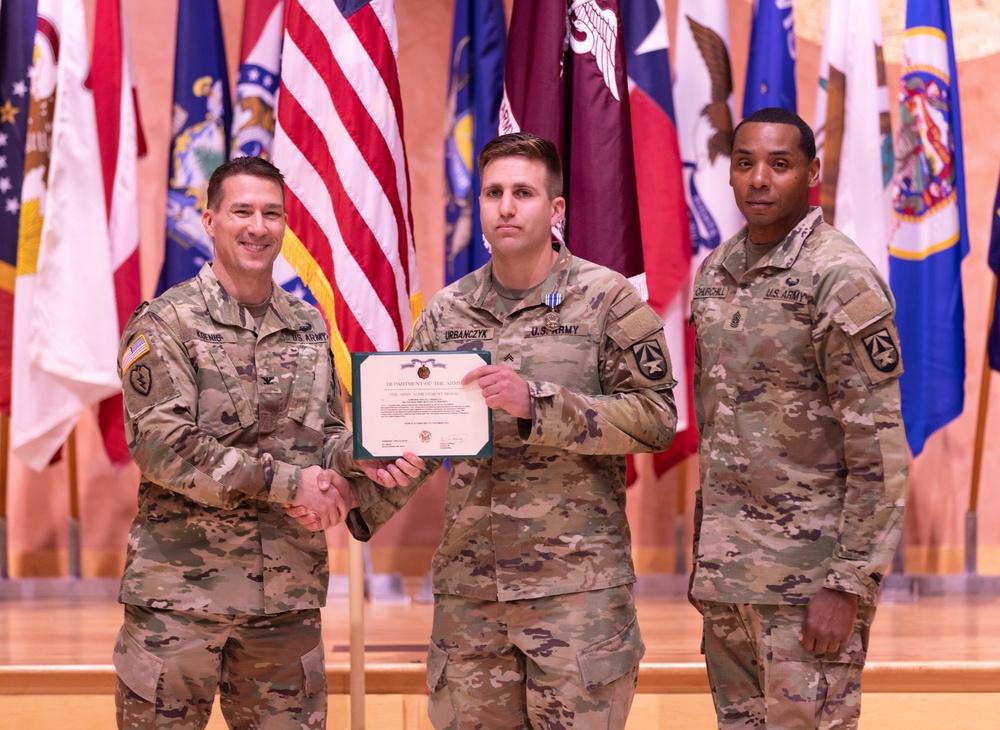 DVIDS - Images - WRAIR Award Ceremony May 10th 2022 [Image 20 of 22]