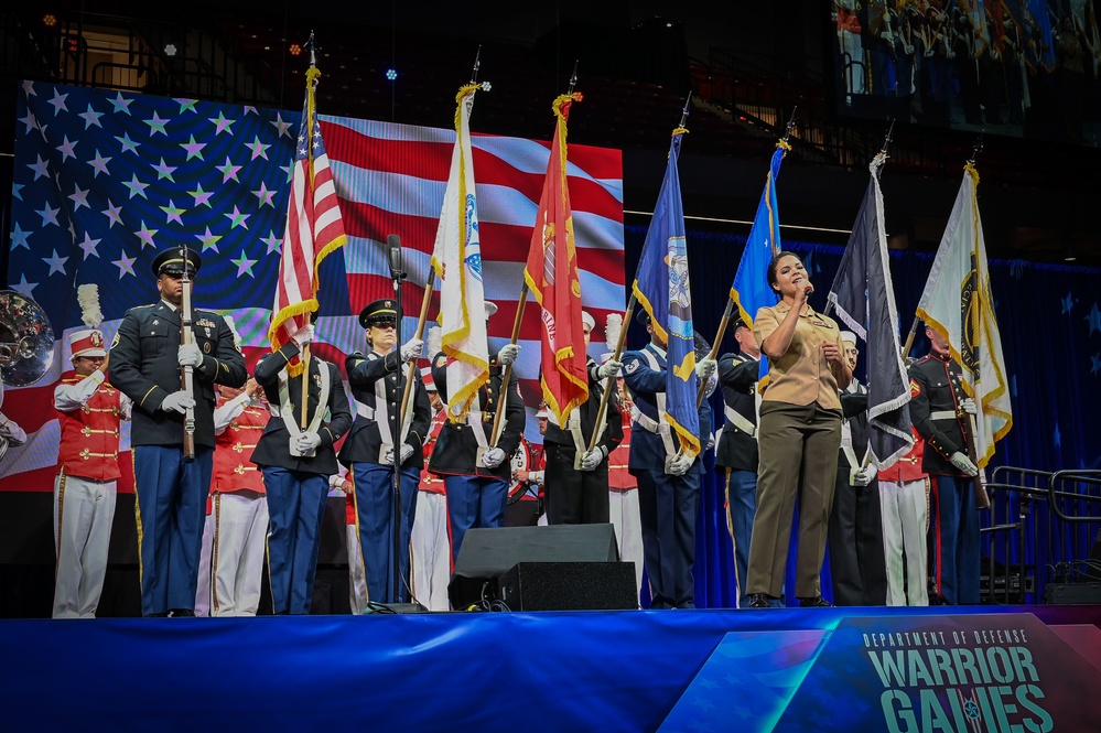 DVIDS - Images - 2022 DOD Warrior Games Team Marine Corps - Closing Ceremony [Image 9 of 11]