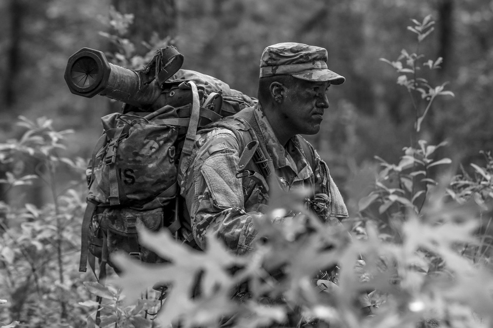 DVIDS - Images - Paratroopers Participate in SURT course [Image 4 of 9]