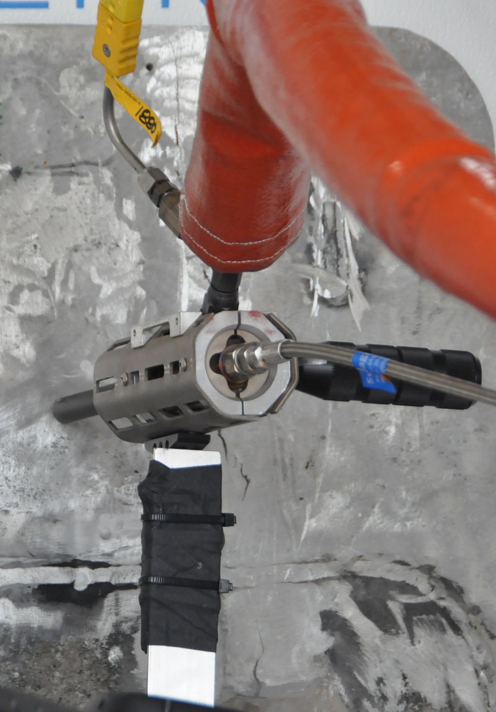 DVIDS - Images - Superstructure Crack Repair Demonstration [Image 2 of 2]