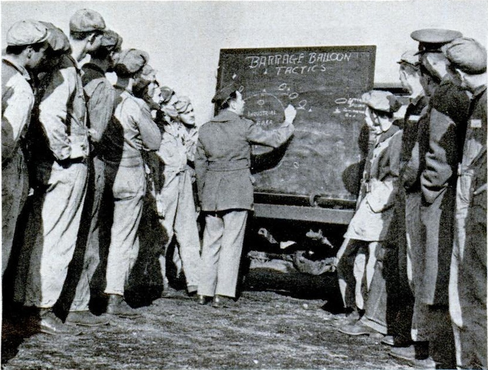 DVIDS - News - Balloons above the battlefield: How Gray Army Airfield ...