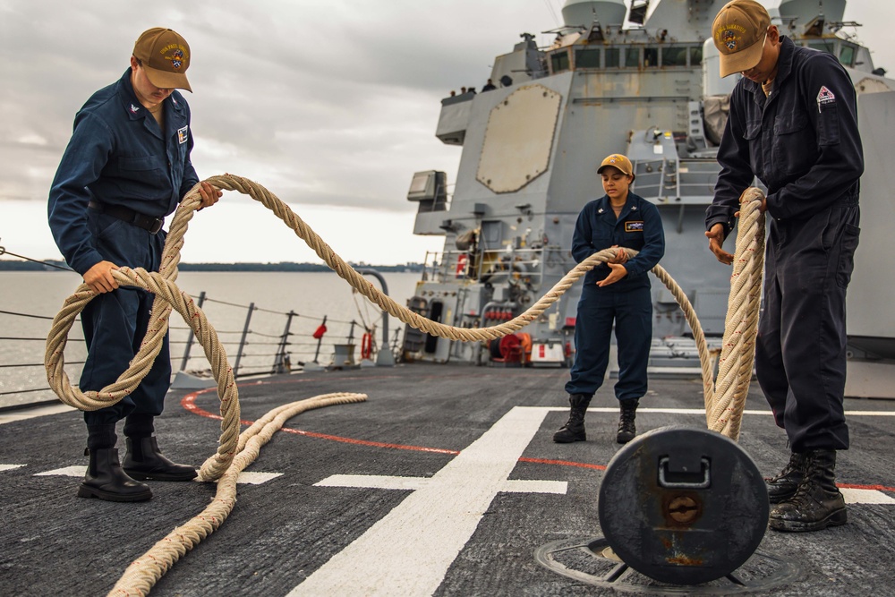 DVIDS - Images - USS Paul Ignatius (DDG 117) Departs Tallinn, Estonia ...