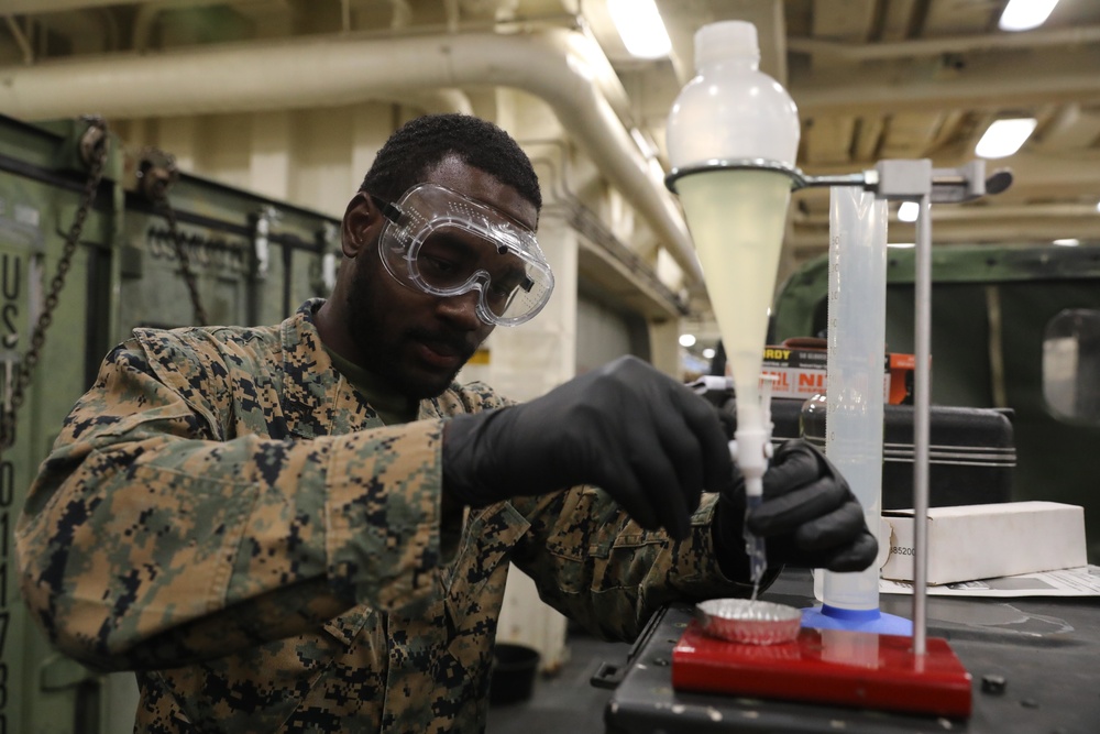 DVIDS - Images - U.S. 13th MEU Marine Tests Fuel