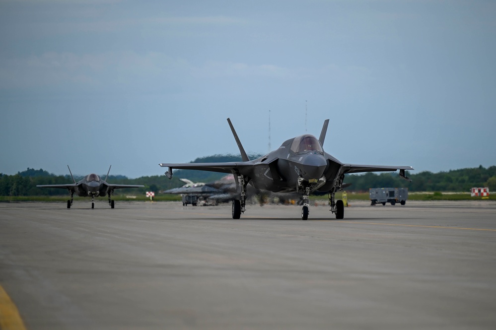 DVIDS - Images - 58th FS at Northern Lightning 2022 [Image 6 of 13]